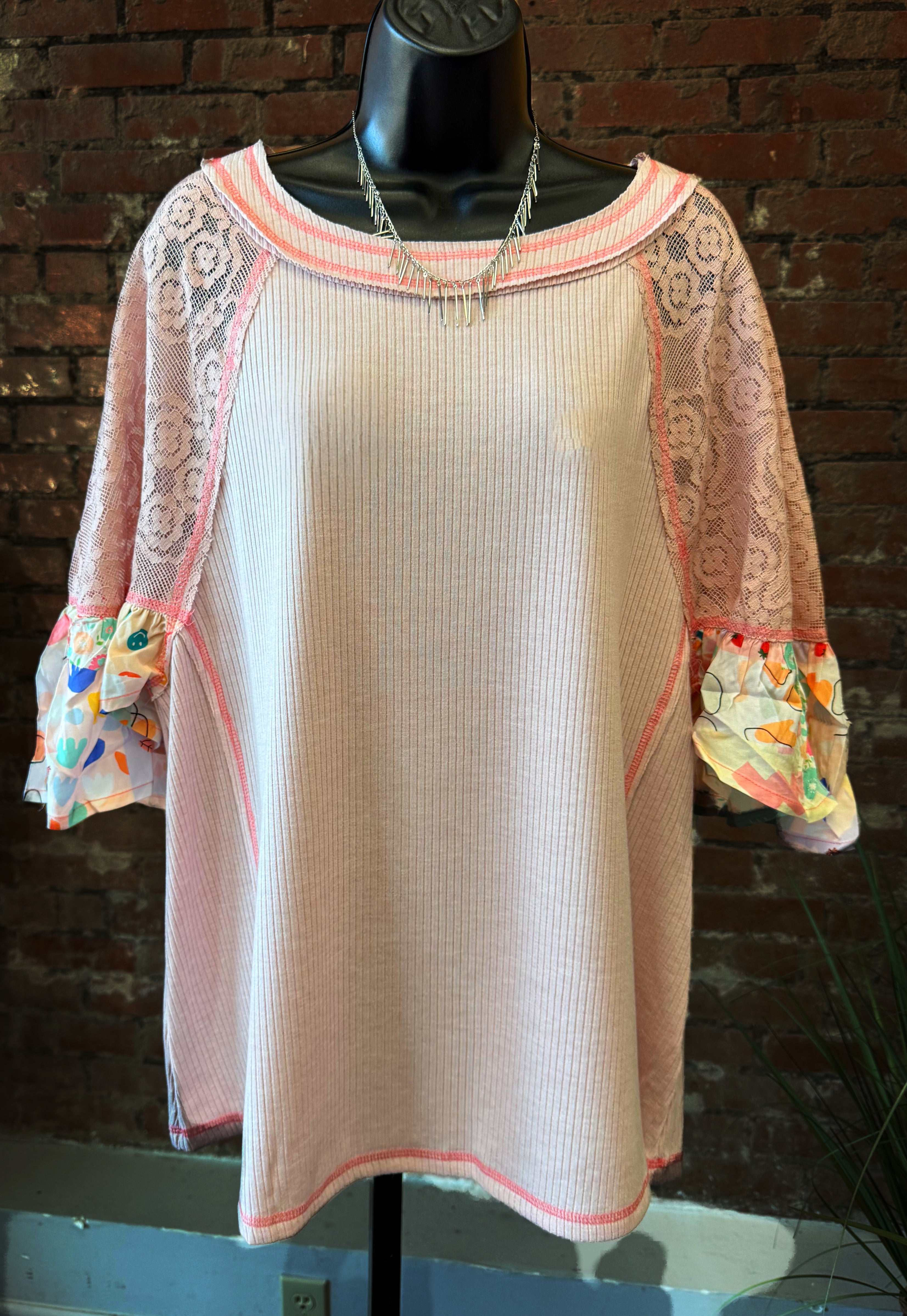 Soft Pink w/Lace and Floral Top – Vintaj Cowgirl